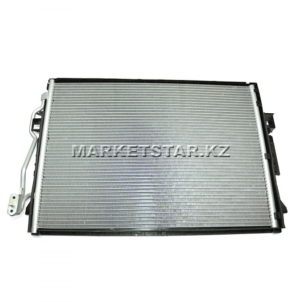 Радиатор охлаждения кондиционера Mercedes Benz S W221, W216