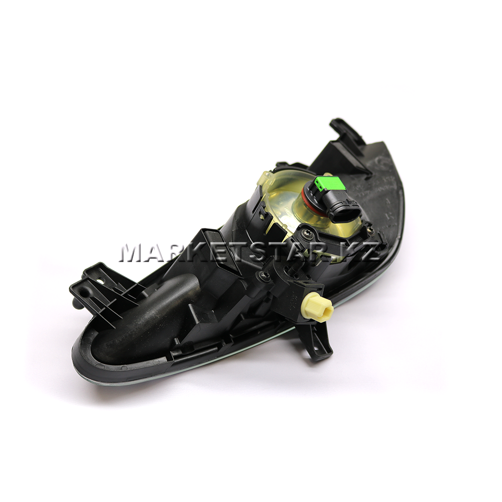 Противотуманная фара дорестайлинг Mercedes Benz S Class W221